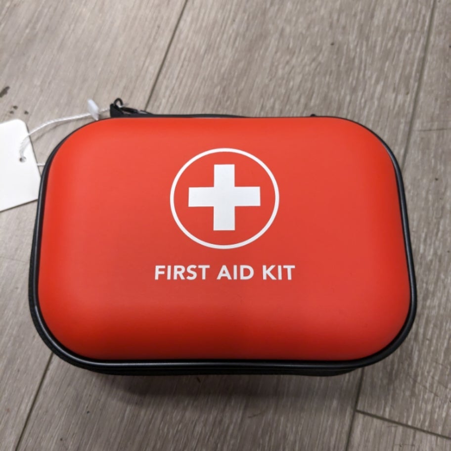 First Aid Kit 91 pieces | Turntables & Trails