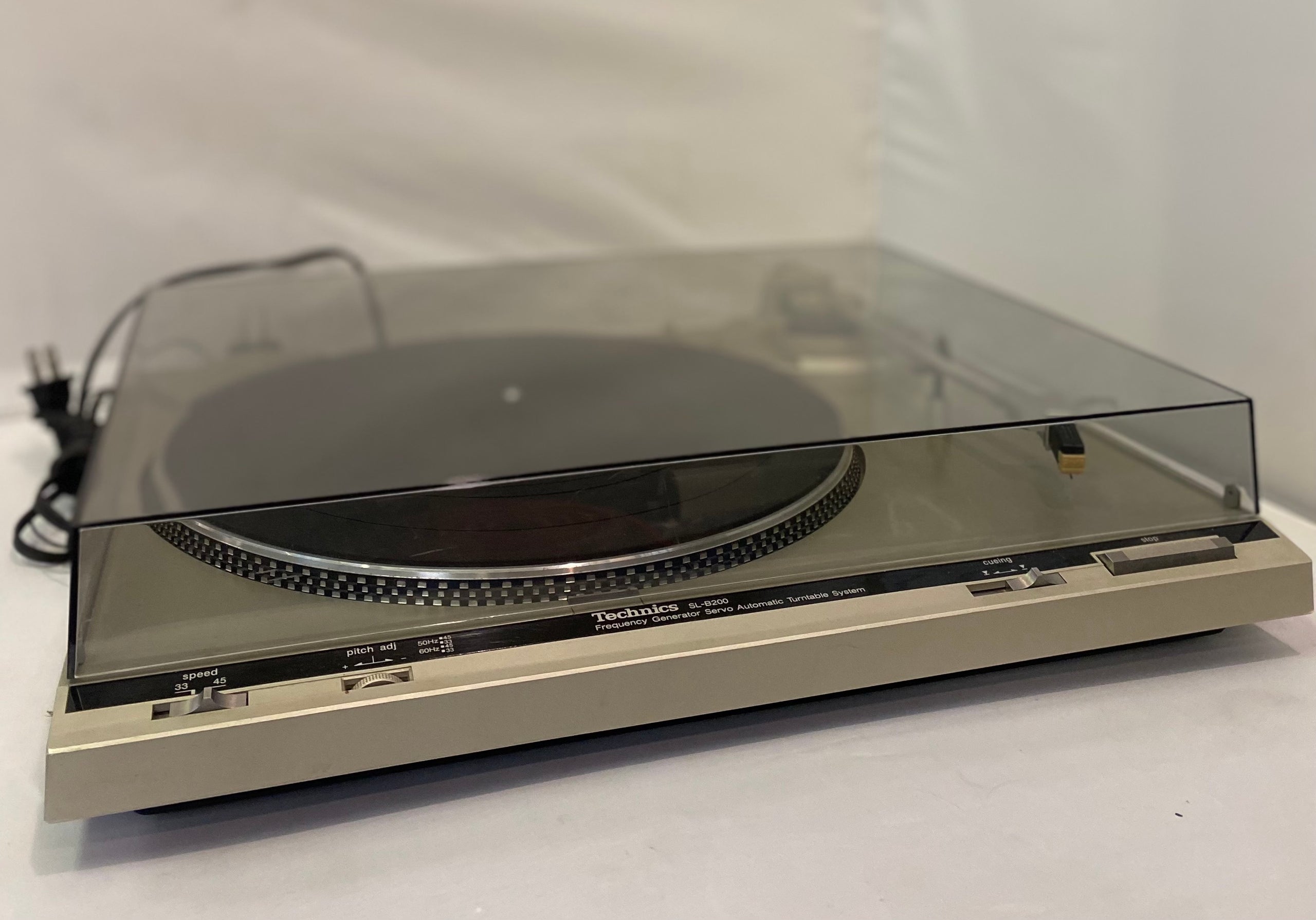 Technics SL-B200 Turntable | Turntables & Trails
